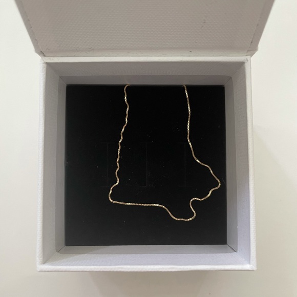 Mejuri | Jewelry | Mejuri Baby Box Chain Necklace 4k Gold | Poshmark